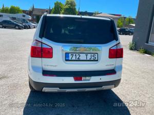 Balts Chevrolet Orlando 2012 Tallina, ar dzinēja tilpumu 2.00 L un nobraukumu 186 tūkst. km par 4500 €, foto 4 vietnē AUTOMOTO.COM.LV