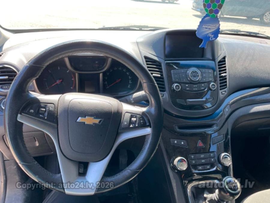 Balts Chevrolet Orlando 2012 Tallina, ar dzinēja tilpumu 2.00 L un nobraukumu 186 tūkst. km par 4500 €, foto 5 vietnē AUTOMOTO.COM.LV