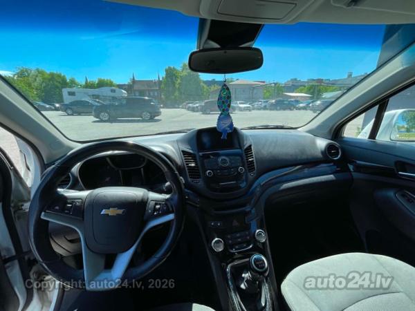 Balts Chevrolet Orlando 2012 Tallina, ar dzinēja tilpumu 2.00 L un nobraukumu 186 tūkst. km par 4500 €, foto 5 vietnē AUTOMOTO.COM.LV