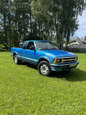Blue Chevrolet S-10 1994 in Riga, with an engine capacity of 4.30 L and mileage of 296 thousand km for 8500 €, photo 11 on AUTOMOTO.COM.LV