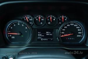 Black Chevrolet Silverado 2022 in Tallinn, with an engine capacity of 4.30 L and mileage of 0 thousand km for 35000 €, photo 30 on AUTOMOTO.COM.LV