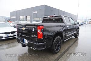 Melns Chevrolet Silverado 2024 Tallina, ar dzinēja tilpumu 6.20 L un nobraukumu 65 tūkst. km par 59000 €, foto 4 vietnē AUTOMOTO.COM.LV
