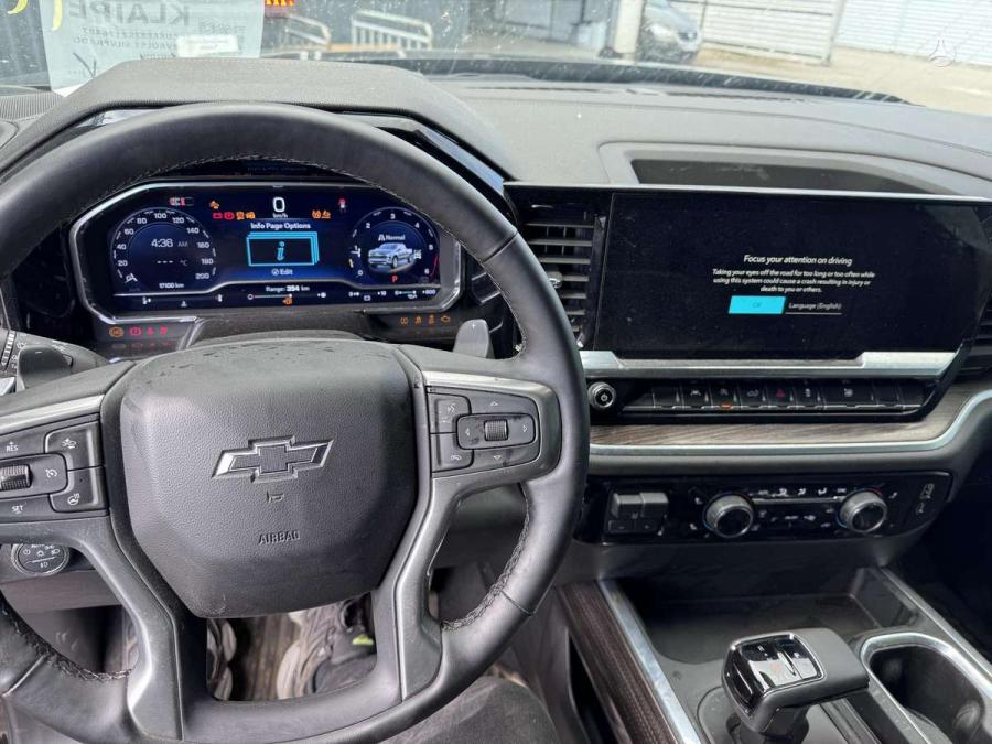 Black Chevrolet Silverado 2025 in Telschi, with an engine capacity of 3.00 L and mileage of 17 thousand km for 28500 €, photo 14 on AUTOMOTO.COM.LV