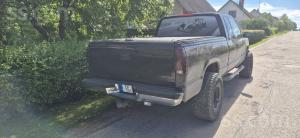Melns Chevrolet Silverado 1996 Tukums, ar dzinēja tilpumu 5.70 L un nobraukumu 240 tūkst. km par 12000 €, foto 5 vietnē AUTOMOTO.COM.LV