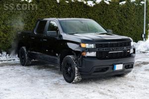 Melns Chevrolet Silverado 2022 Rīga, ar dzinēja tilpumu 3.40 L un nobraukumu 11 tūkst. km par 39900 €, foto 3 vietnē AUTOMOTO.COM.LV