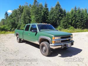 Zaļš Chevrolet Silverado 1997 Tartu, ar dzinēja tilpumu 6.50 L un nobraukumu 373 tūkst. km par 12000 €, foto  vietnē AUTOMOTO.COM.LV