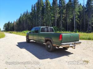 Zaļš Chevrolet Silverado 1997 Tartu, ar dzinēja tilpumu 6.50 L un nobraukumu 373 tūkst. km par 12000 €, foto 6 vietnē AUTOMOTO.COM.LV