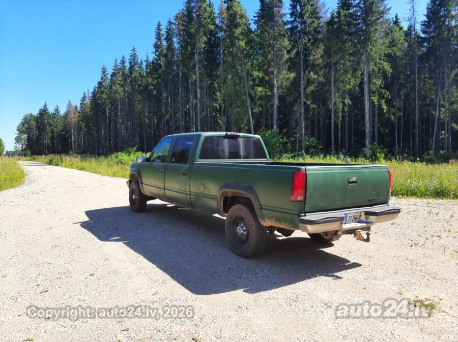 Zaļš Chevrolet Silverado 1997 Tartu, ar dzinēja tilpumu 6.50 L un nobraukumu 373 tūkst. km par 12000 €, foto 6 vietnē AUTOMOTO.COM.LV