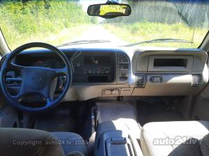 Zaļš Chevrolet Silverado 1997 Tartu, ar dzinēja tilpumu 6.50 L un nobraukumu 373 tūkst. km par 12000 €, foto 11 vietnē AUTOMOTO.COM.LV