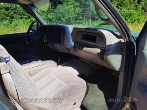 Zaļš Chevrolet Silverado 1997 Tartu, ar dzinēja tilpumu 6.50 L un nobraukumu 373 tūkst. km par 12000 €, foto 14 vietnē AUTOMOTO.COM.LV
