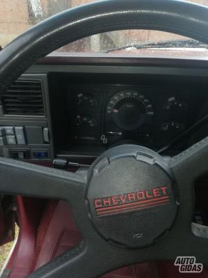 Chevrolet Silverado 1992 in Kaunas, with an engine capacity of 4.30 L and mileage of 163 thousand km for 6300 €, photo 8 on AUTOMOTO.COM.LV