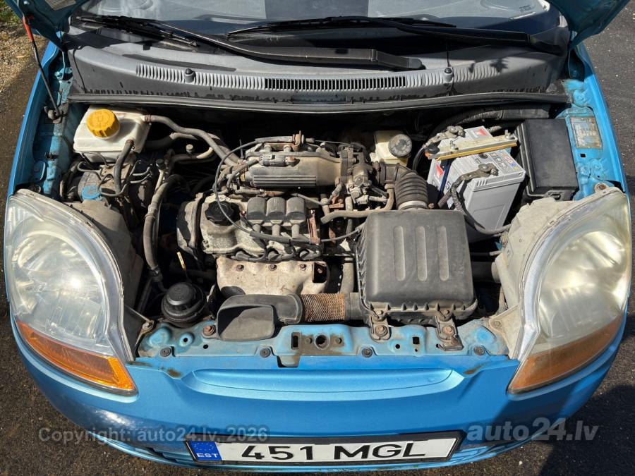 Zils Chevrolet Spark 2006 Rapla, ar dzinēja tilpumu 0.80 L un nobraukumu 142 tūkst. km par 800 €, foto 6 vietnē AUTOMOTO.COM.LV
