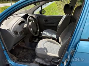 Zils Chevrolet Spark 2006 Rapla, ar dzinēja tilpumu 0.80 L un nobraukumu 142 tūkst. km par 800 €, foto 7 vietnē AUTOMOTO.COM.LV