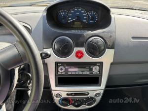Zils Chevrolet Spark 2006 Rapla, ar dzinēja tilpumu 0.80 L un nobraukumu 142 tūkst. km par 800 €, foto 8 vietnē AUTOMOTO.COM.LV