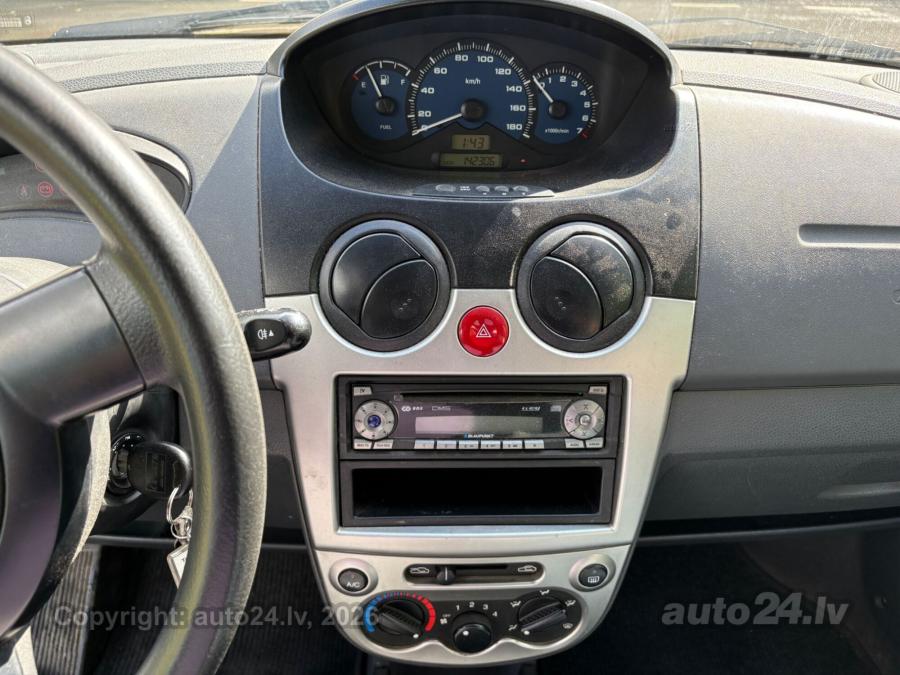 Zils Chevrolet Spark 2006 Rapla, ar dzinēja tilpumu 0.80 L un nobraukumu 142 tūkst. km par 800 €, foto 8 vietnē AUTOMOTO.COM.LV