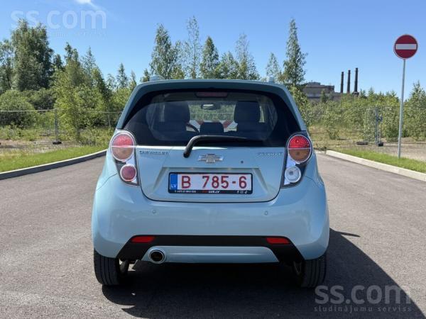 Blue Chevrolet Spark 2011 in Liepaja, with an engine capacity of 1.20 L and mileage of 85 thousand km for 3950 €, photo 8 on AUTOMOTO.COM.LV