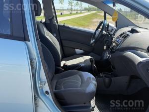 Zils Chevrolet Spark 2011 Liepāja, ar dzinēja tilpumu 1.20 L un nobraukumu 85 tūkst. km par 3950 €, foto 13 vietnē AUTOMOTO.COM.LV