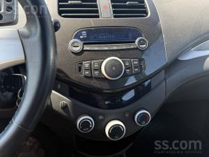 Zils Chevrolet Spark 2011 Liepāja, ar dzinēja tilpumu 1.20 L un nobraukumu 85 tūkst. km par 3950 €, foto 21 vietnē AUTOMOTO.COM.LV
