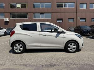 Brūns Chevrolet Spark 2017 Viļņa, ar dzinēja tilpumu 1.00 L un nobraukumu 89 tūkst. km par 6666 €, foto 3 vietnē AUTOMOTO.COM.LV