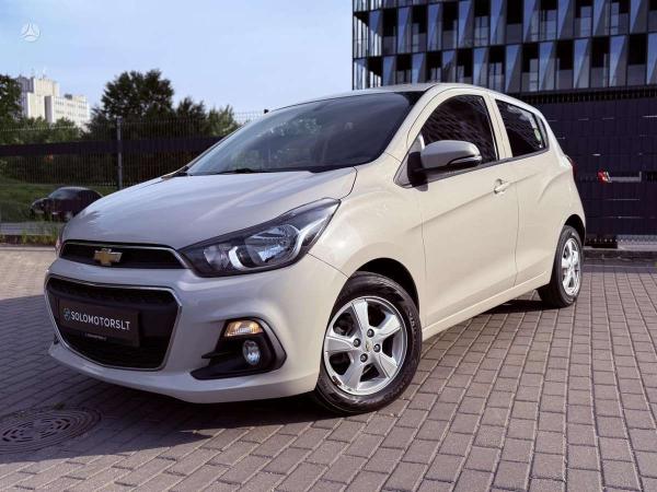 Chevrolet Spark 2017 in Vilnius on AUTOMOTO.COM.LV Brown Chevrolet Spark 2017 in Vilnius, with an engine capacity of 1.00 L and mileage of 89 thousand km for 6666 €, photo 10 on AUTOMOTO.COM.LV