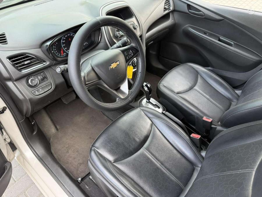 Brūns Chevrolet Spark 2017 Viļņa, ar dzinēja tilpumu 1.00 L un nobraukumu 89 tūkst. km par 6666 €, foto 15 vietnē AUTOMOTO.COM.LV