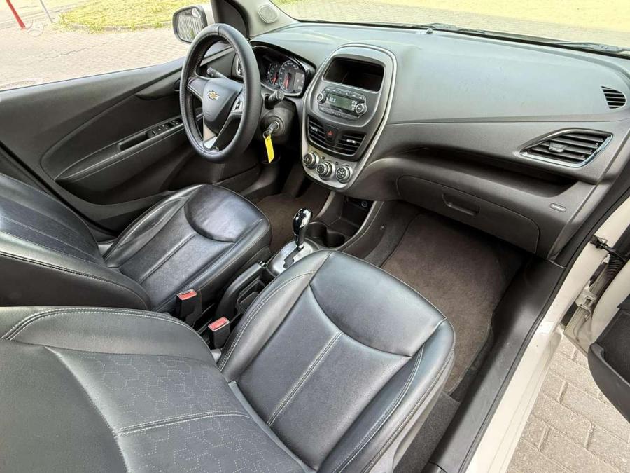 Brūns Chevrolet Spark 2017 Viļņa, ar dzinēja tilpumu 1.00 L un nobraukumu 89 tūkst. km par 6666 €, foto 17 vietnē AUTOMOTO.COM.LV