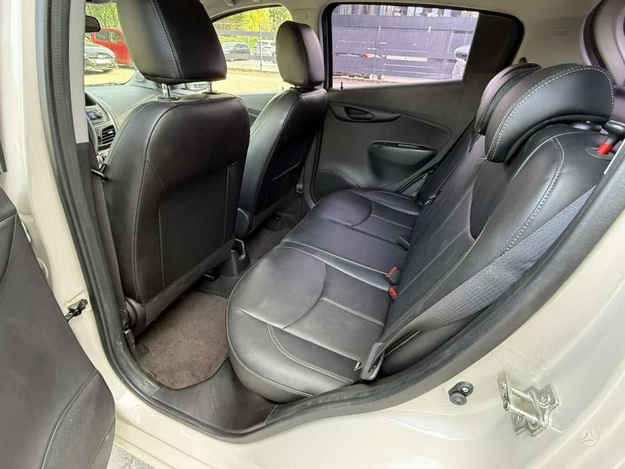 Brūns Chevrolet Spark 2017 Viļņa, ar dzinēja tilpumu 1.00 L un nobraukumu 89 tūkst. km par 6666 €, foto 20 vietnē AUTOMOTO.COM.LV