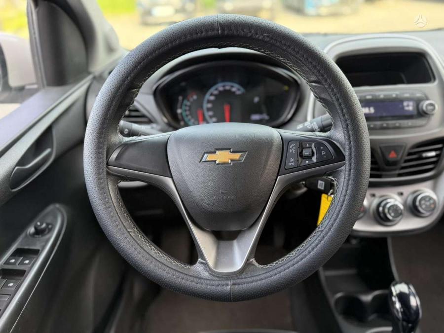 Brūns Chevrolet Spark 2017 Viļņa, ar dzinēja tilpumu 1.00 L un nobraukumu 89 tūkst. km par 6666 €, foto 23 vietnē AUTOMOTO.COM.LV