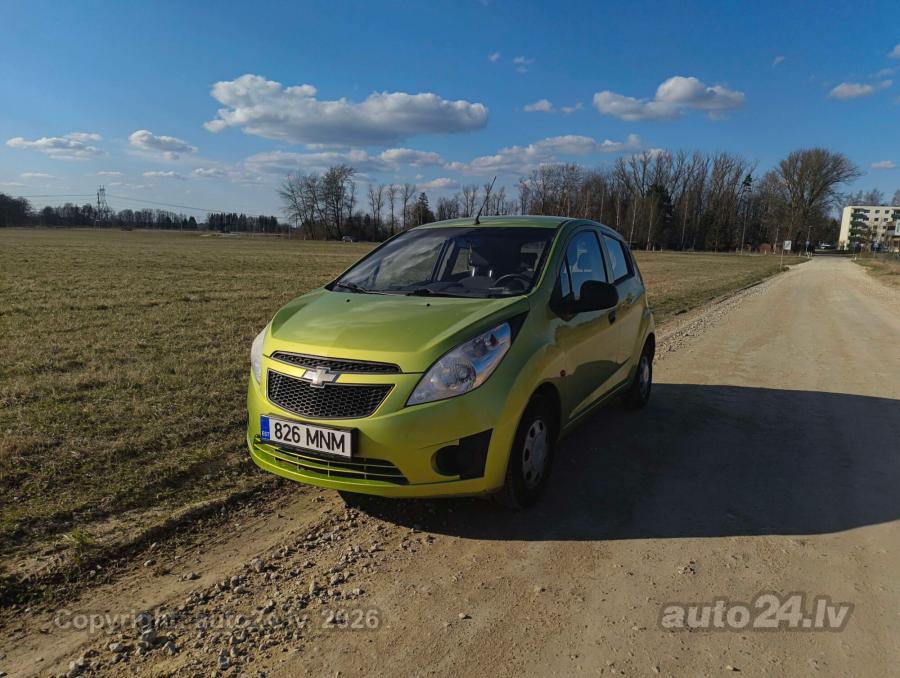 Zaļš Chevrolet Spark 2011 Tallina, ar dzinēja tilpumu 1.00 L un nobraukumu 161 tūkst. km par 1000 €, foto 1 vietnē AUTOMOTO.COM.LV