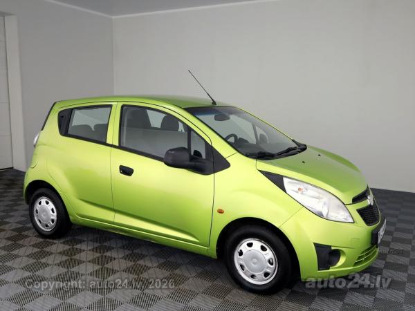 Zaļš Chevrolet Spark 2011 Tallina, ar dzinēja tilpumu 1.00 L un nobraukumu 159 tūkst. km par 1699 €, foto 1 vietnē AUTOMOTO.COM.LV