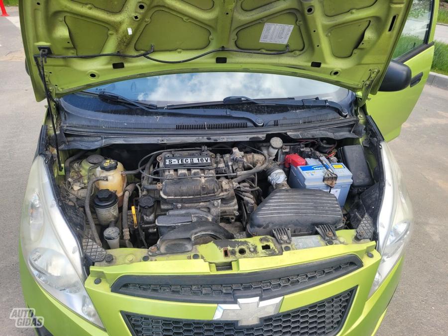 Zaļš Chevrolet Spark 2012 Viļņa, ar dzinēja tilpumu 1.00 L un nobraukumu 121 tūkst. km par 950 €, foto 16 vietnē AUTOMOTO.COM.LV