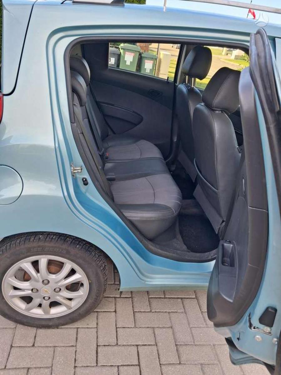 Zaļš Chevrolet Spark 2013 Panevēža, ar dzinēja tilpumu 1.21 L un nobraukumu 162 tūkst. km par 2000 €, foto 5 vietnē AUTOMOTO.COM.LV