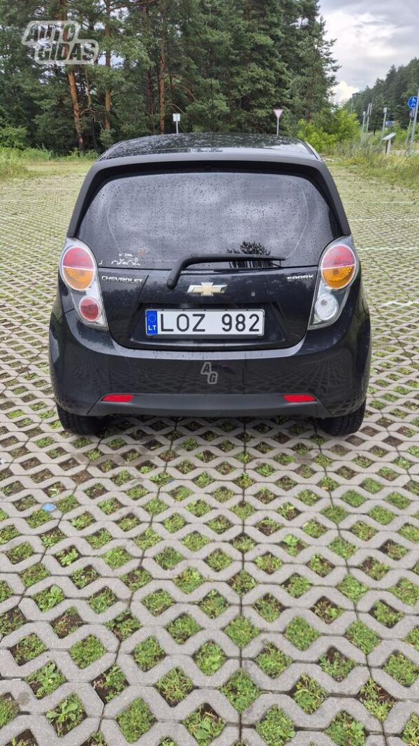 Chevrolet Spark 2011 in Varena, with an engine capacity of 1.00 L and mileage of 91 thousand km for 2800 €, photo 2 on AUTOMOTO.COM.LV