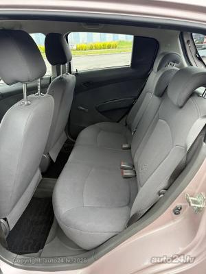 Chevrolet Spark 2011 in Tallinn, with an engine capacity of 1.00 L and mileage of 30 thousand km for 3495 €, photo 13 on AUTOMOTO.COM.LV
