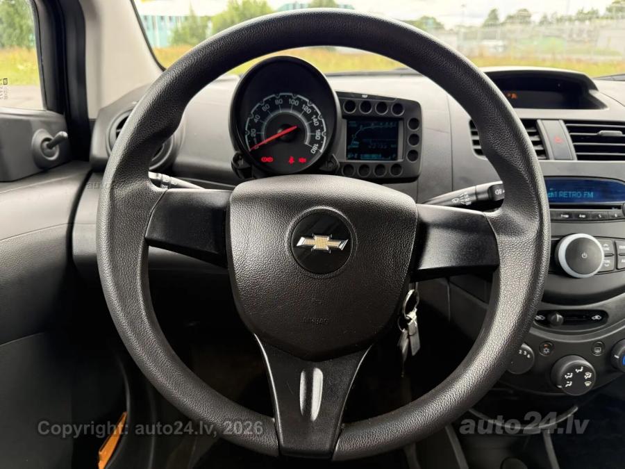 Chevrolet Spark 2011 in Tallinn, with an engine capacity of 1.00 L and mileage of 30 thousand km for 3495 €, photo 16 on AUTOMOTO.COM.LV