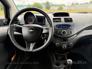 Chevrolet Spark 2011 in Tallinn, with an engine capacity of 1.00 L and mileage of 30 thousand km for 3495 €, photo 18 on AUTOMOTO.COM.LV
