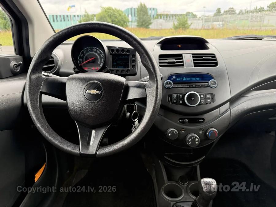 Chevrolet Spark 2011 in Tallinn, with an engine capacity of 1.00 L and mileage of 30 thousand km for 3495 €, photo 18 on AUTOMOTO.COM.LV