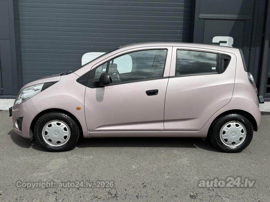 Chevrolet Spark 2011 in Tallinn, with an engine capacity of 1.00 L and mileage of 30 thousand km for 3495 €, photo 22 on AUTOMOTO.COM.LV
