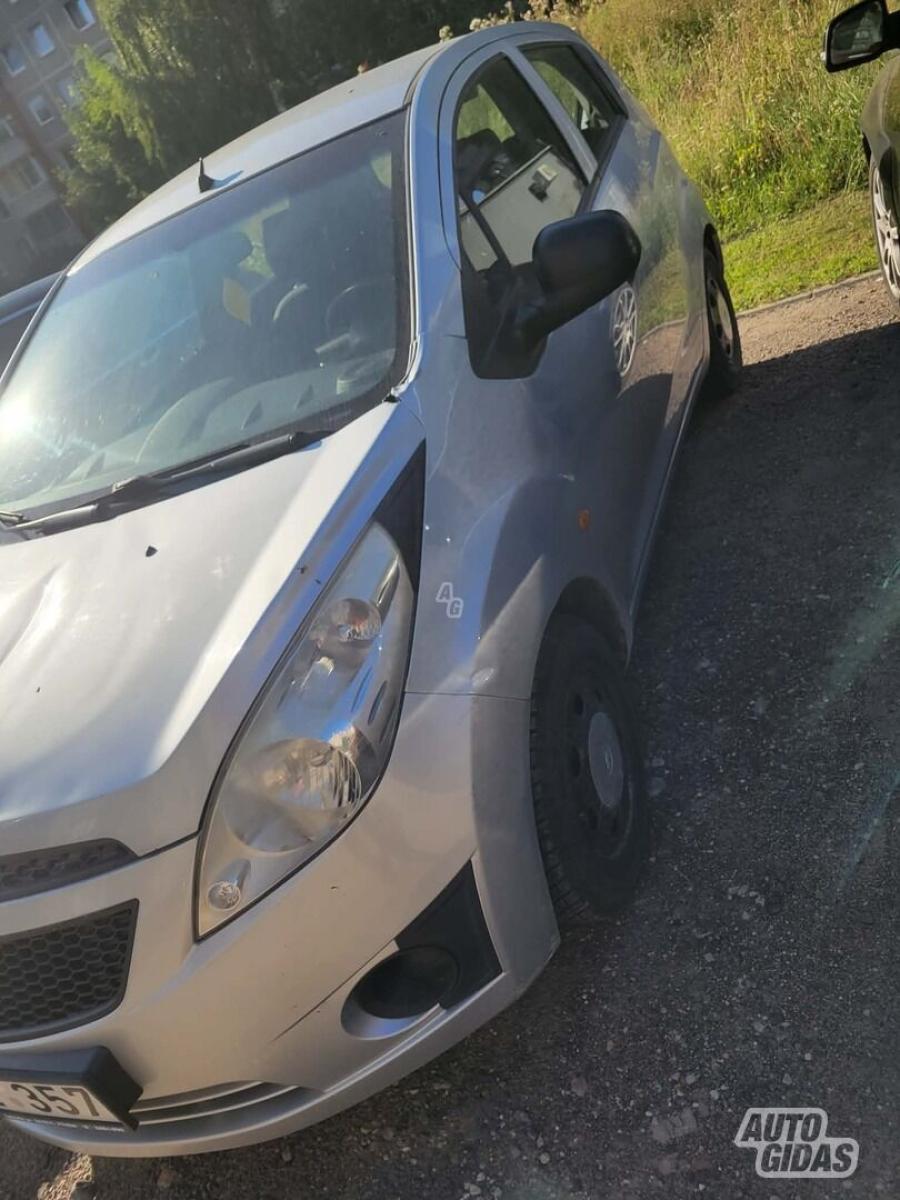 Chevrolet Spark 2011 in Birzai, with an engine capacity of 0.90 L and mileage of 200 thousand km for 800 €, photo 1 on AUTOMOTO.COM.LV