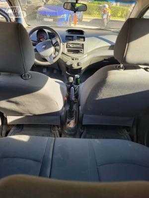 Chevrolet Spark 2011 in Birzai, with an engine capacity of 0.90 L and mileage of 200 thousand km for 800 €, photo 5 on AUTOMOTO.COM.LV