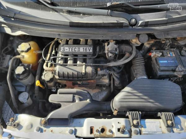 Chevrolet Spark 2011 in Birzai, with an engine capacity of 0.90 L and mileage of 200 thousand km for 800 €, photo 9 on AUTOMOTO.COM.LV