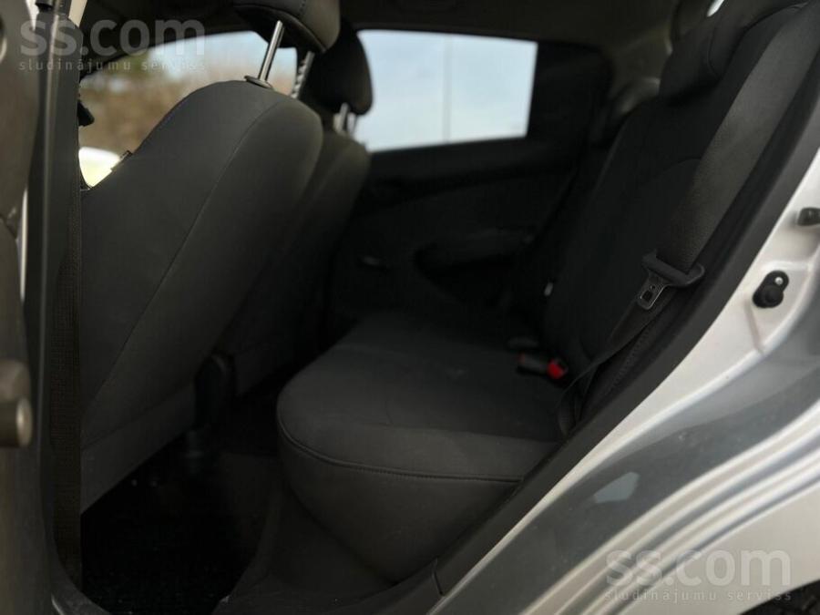 Chevrolet Spark 2012 Cēsis, ar dzinēja tilpumu 1.00 L un nobraukumu 155 tūkst. km par 1690 €, foto 16 vietnē AUTOMOTO.COM.LV