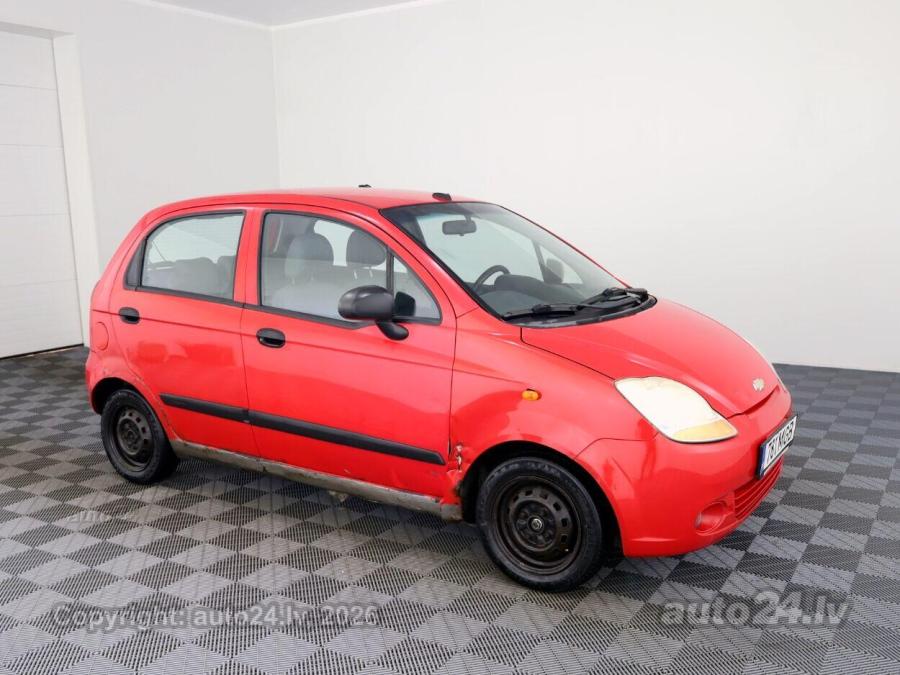 Red Chevrolet Spark 2005 in Tallinn, with an engine capacity of 0.80 L and mileage of 187 thousand km for 499 €, photo 1 on AUTOMOTO.COM.LV