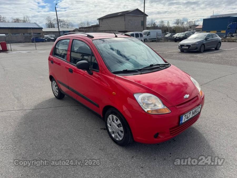 Red Chevrolet Spark 2007 in Narva, with an engine capacity of 0.80 L and mileage of 97 thousand km for 1590 €, photo 1 on AUTOMOTO.COM.LV