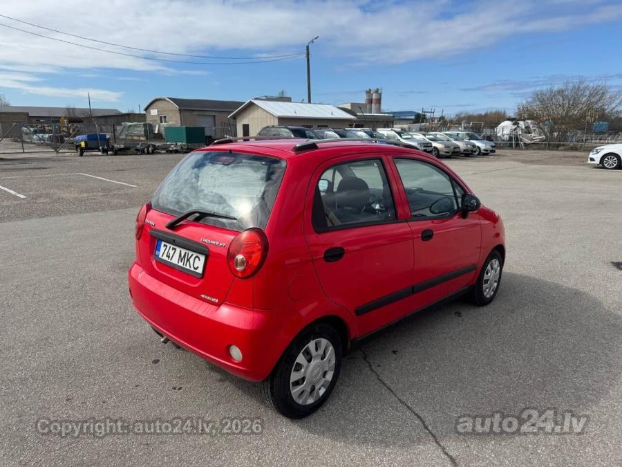 Red Chevrolet Spark 2007 in Narva, with an engine capacity of 0.80 L and mileage of 97 thousand km for 1590 €, photo 5 on AUTOMOTO.COM.LV