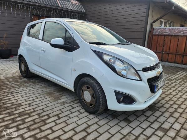 Balts Chevrolet Spark 2013 Viļņa, ar dzinēja tilpumu 1.00 L un nobraukumu 136 tūkst. km par 1400 €, foto 2 vietnē AUTOMOTO.COM.LV