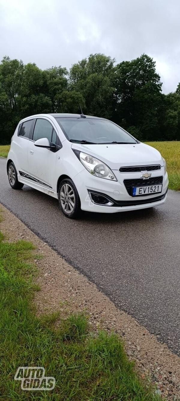 White Chevrolet Spark 2014 in Alytus, with an engine capacity of 0.00 L and mileage of 127 thousand km for 3500 €, photo 5 on AUTOMOTO.COM.LV