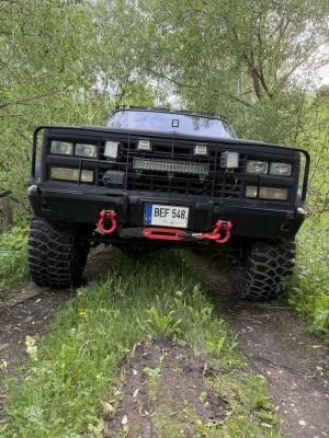 Melns Chevrolet Suburban 1989 Kauņa, ar dzinēja tilpumu 6.50 L un nobraukumu 38 tūkst. km par 14999 €, foto 4 vietnē AUTOMOTO.COM.LV