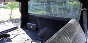 Melns Chevrolet Suburban 1989 Kauņa, ar dzinēja tilpumu 6.50 L un nobraukumu 38 tūkst. km par 14999 €, foto 13 vietnē AUTOMOTO.COM.LV