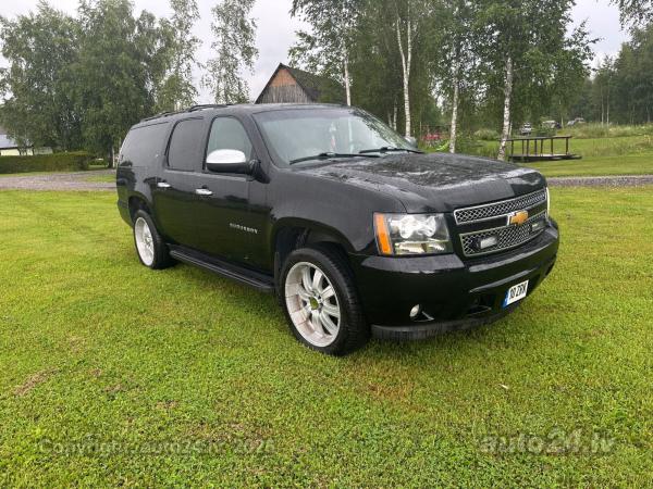 Black Chevrolet Suburban 2008 in Tallinn, with an engine capacity of 5.30 L and mileage of 334 thousand km for 13000 €, photo 6 on AUTOMOTO.COM.LV